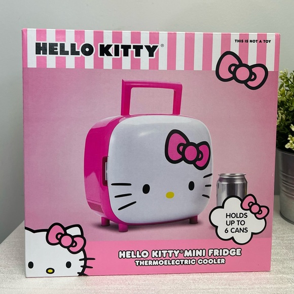 Sanrio | Other | Hello Kitty 4l Mini Fridge Thermoelectric Cooler Holds ...
